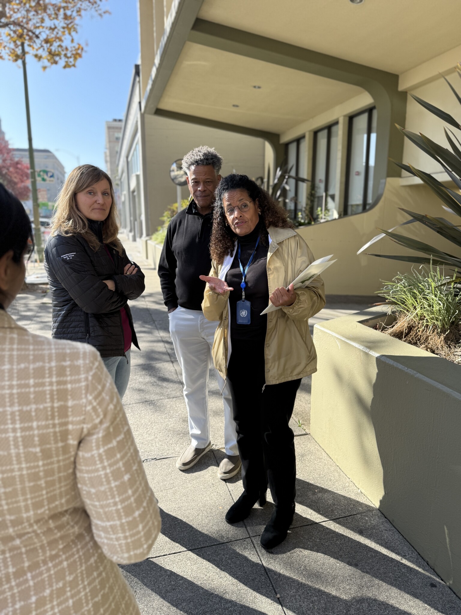 Assemblywoman Buffy Wicks Visits OHA - Oakland Housing Authority